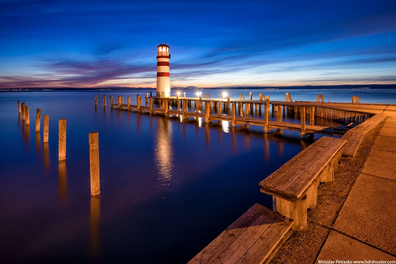 Lighthouse on the lake - HDRshooter
