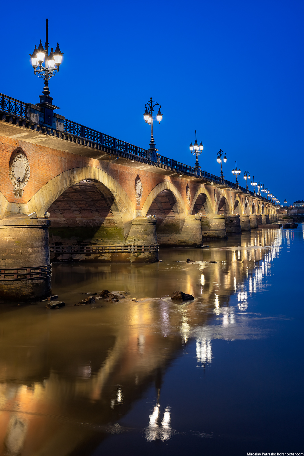 Clear blue sky at Pont de pierre - HDRshooter